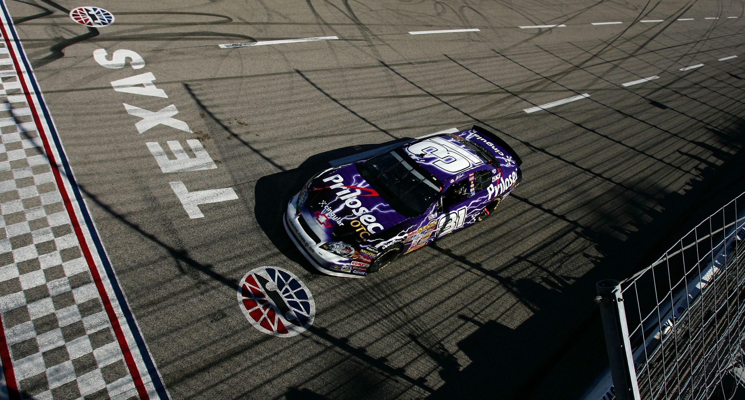 NASCAR Cup Series drivers to lead one lap in win | NASCAR