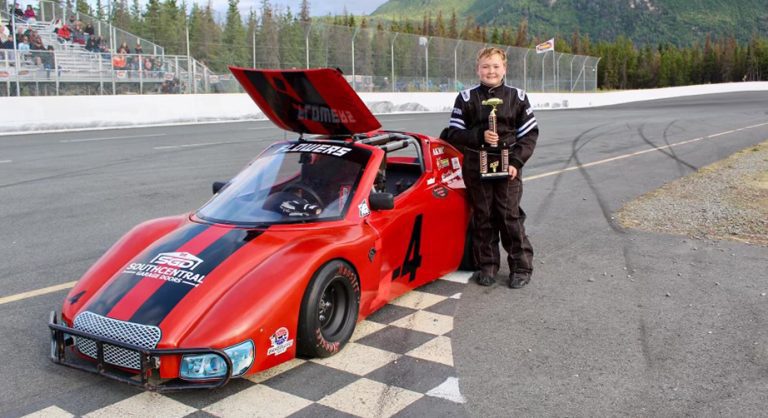 11-year-old Wyatt Flowers goes from backyard track to championship at ...