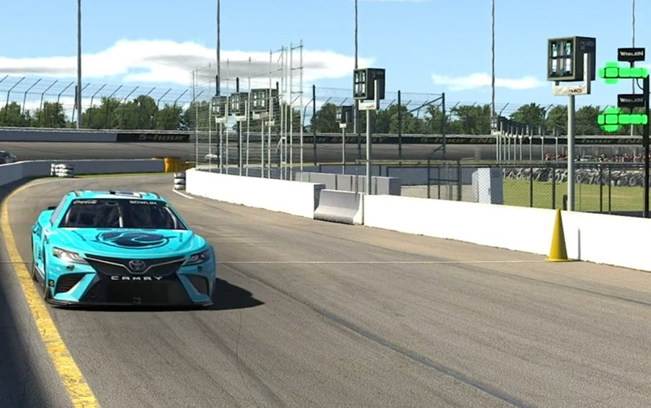 Coca-Cola move of the race: Graham Bowlin pits at the right time