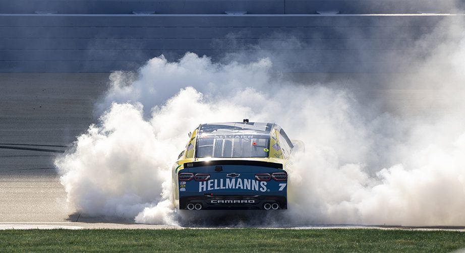 Justin Allgaier dominates Xfinity race at Nashville | NASCAR