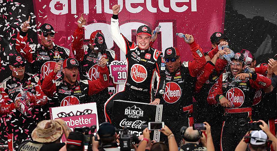 Christopher Bell lands first win of the season at New Hampshire | NASCAR