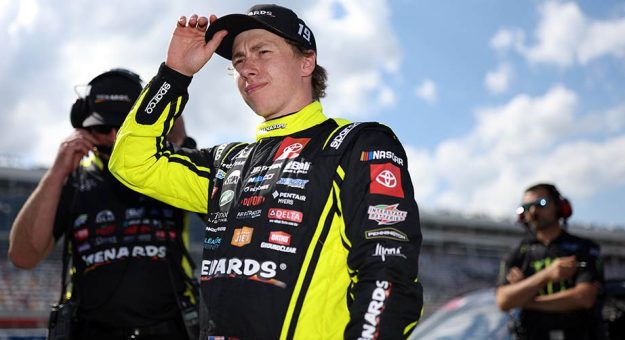 Brandon Jones reveals he will drive for JR Motorsports in 2023 | NASCAR