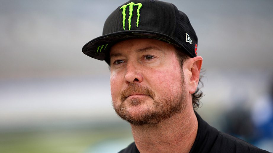 Kurt Busch: 23XI withdraws request for 2022 playoff waiver | NASCAR