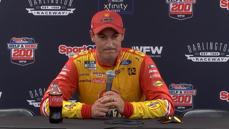 Logano on spring contact with Byron: 'You don't want to mess with me'
