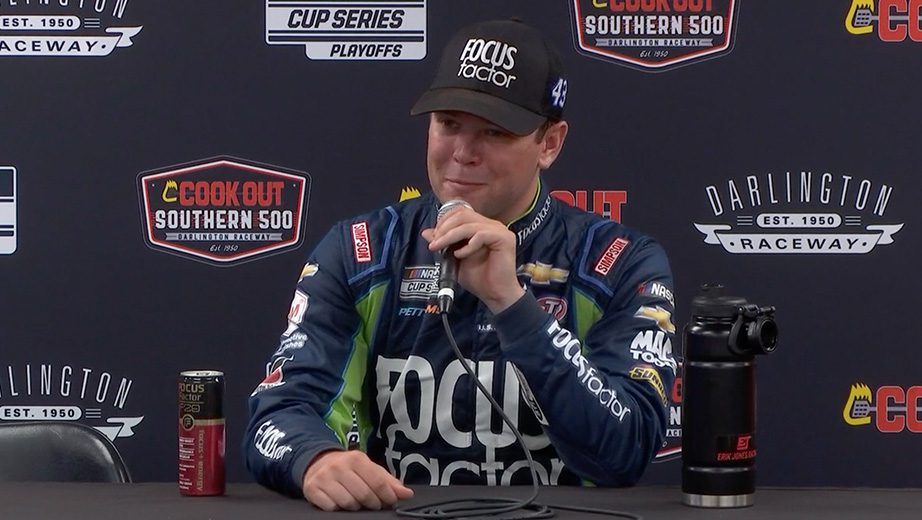 Erik Jones dishes on his relationship with Richard Petty