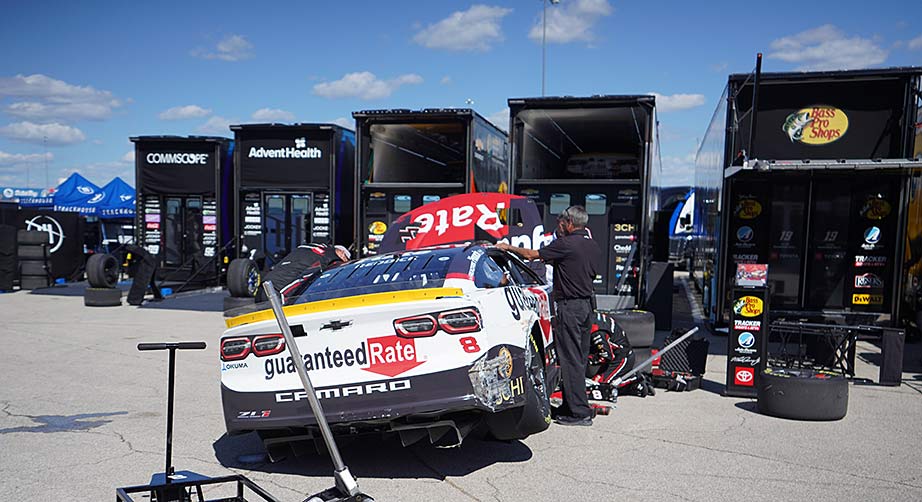 Pole-starter Tyler Reddick out after early crash at Kansas | NASCAR