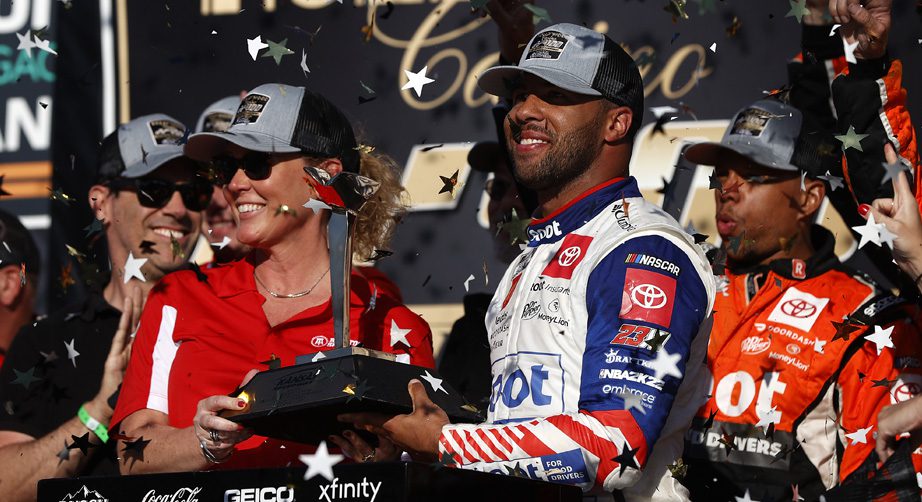 Trust, confidence crucial in Wallace's statement win at Kansas | NASCAR