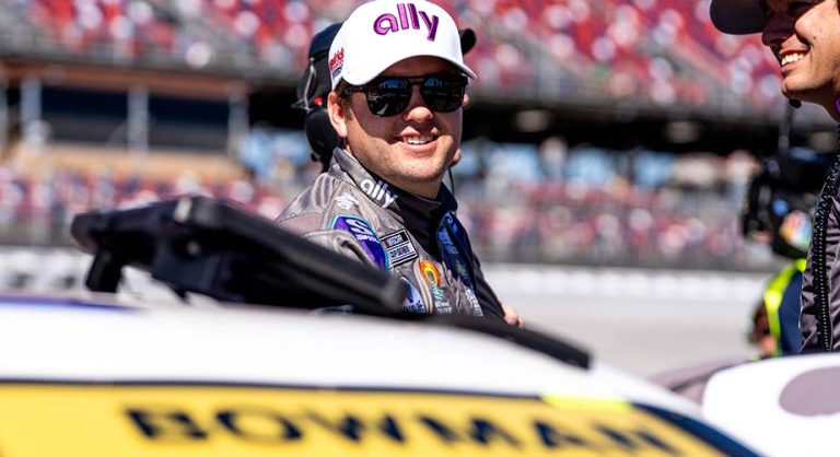 Crew chief Greg Ives on Bowman: 'He's determined to be back' | NASCAR