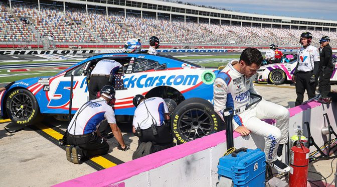 Reigning champion Kyle Larson eliminated from 2022 playoffs | NASCAR