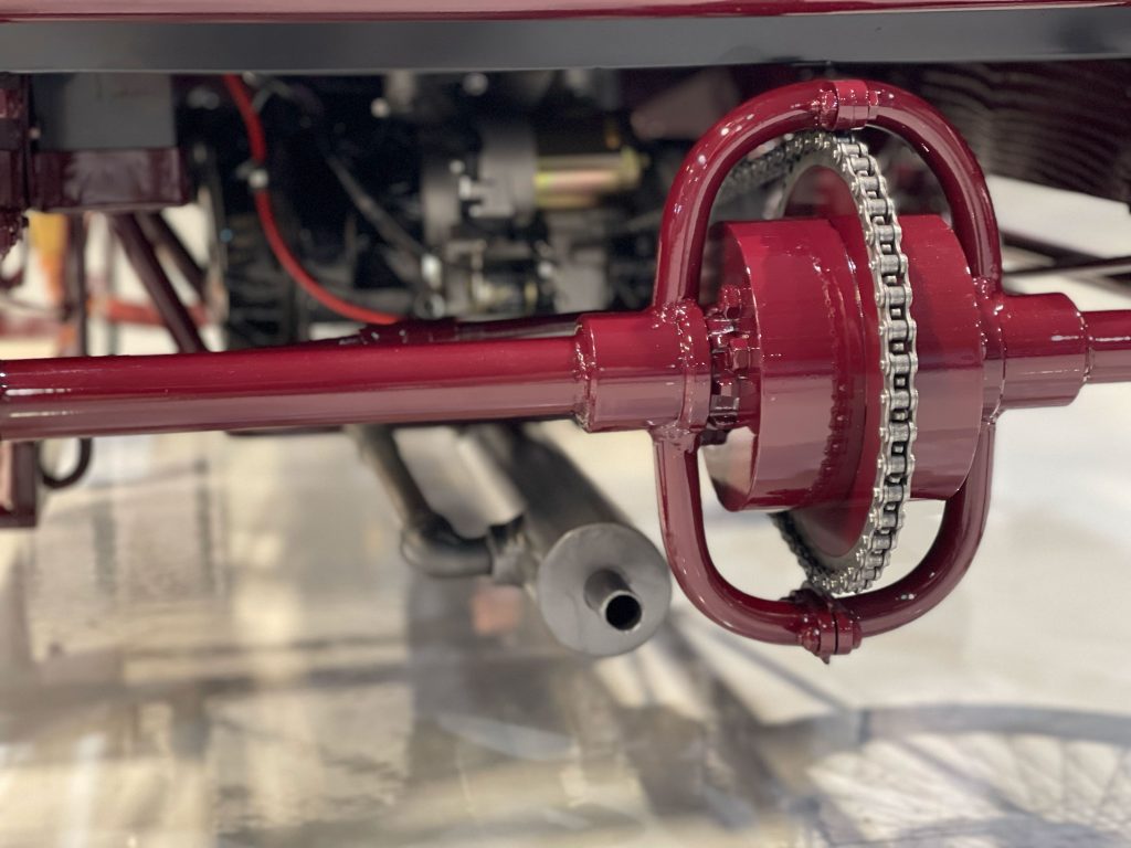 Leonard Wood gifts Edsel Ford replica of historic Sweepstakes | NASCAR