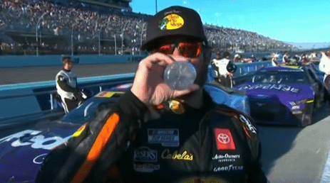 Best GIFs from Homestead-Miami playoff race | NASCAR