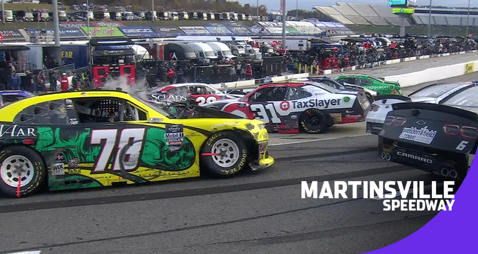 Big pileup blocks entire track late at Martinsville | NASCAR