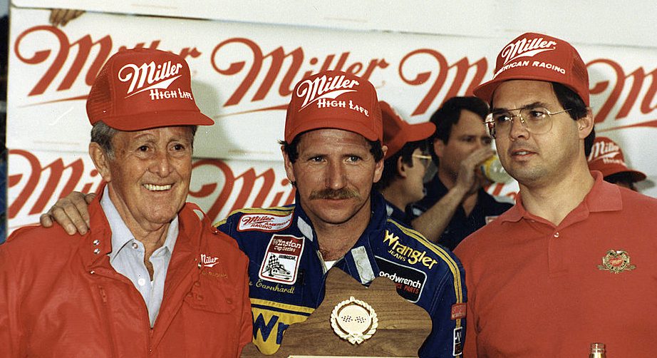 Most consecutive top-10 finishes at a single track | NASCAR