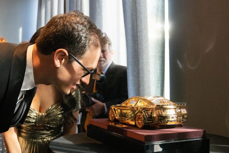 Best looks at the 2022 Goodyear gold car - NASCAR