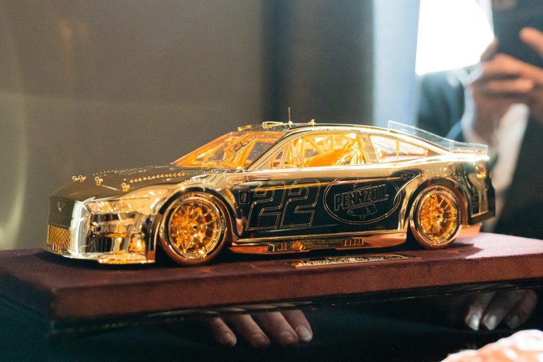 Best looks at the 2022 Goodyear gold car - NASCAR