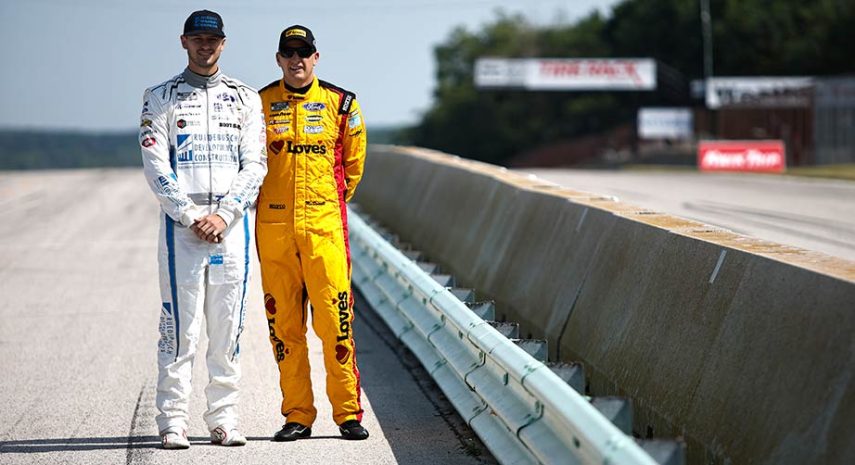 McDowell, Gilliland return to Front Row lineup in 2023 | NASCAR