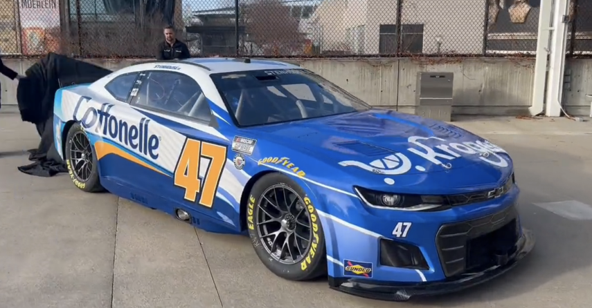 Stenhouse, JTG Daugherty reveal Daytona 500 scheme | NASCAR