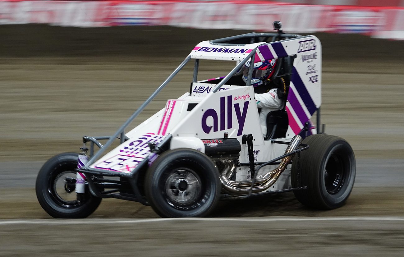 Despite rough week at Chili Bowl, Alex Bowman enjoying the party in Tulsa