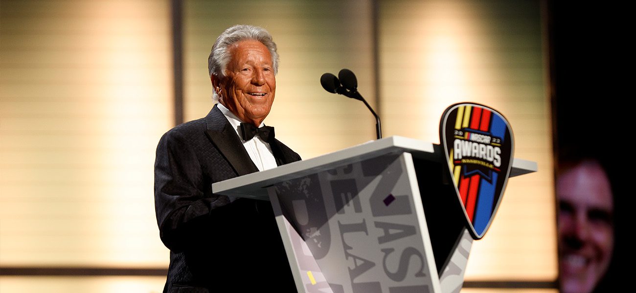 Mario Andretti gives heartfelt speech to introduce champ Joey Logano in ...