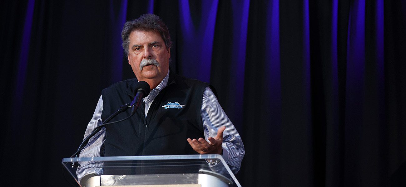 Mike Helton walks the 2023 Hall of Fame red carpet | NASCAR