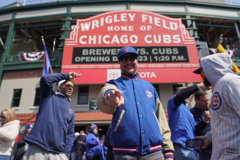 Kurt Busch gets Chicago treatment before Street Race - NASCAR