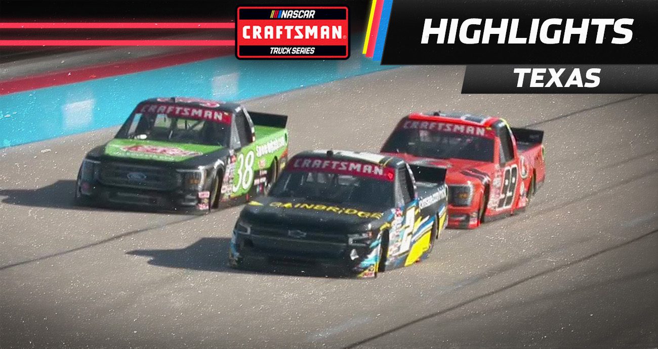 Zane Smith and Ben Rhodes battle for position at Texas - NASCAR