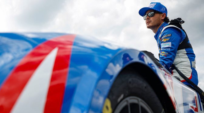 Advance to Victory Lane: Darlington race prediction | NASCAR