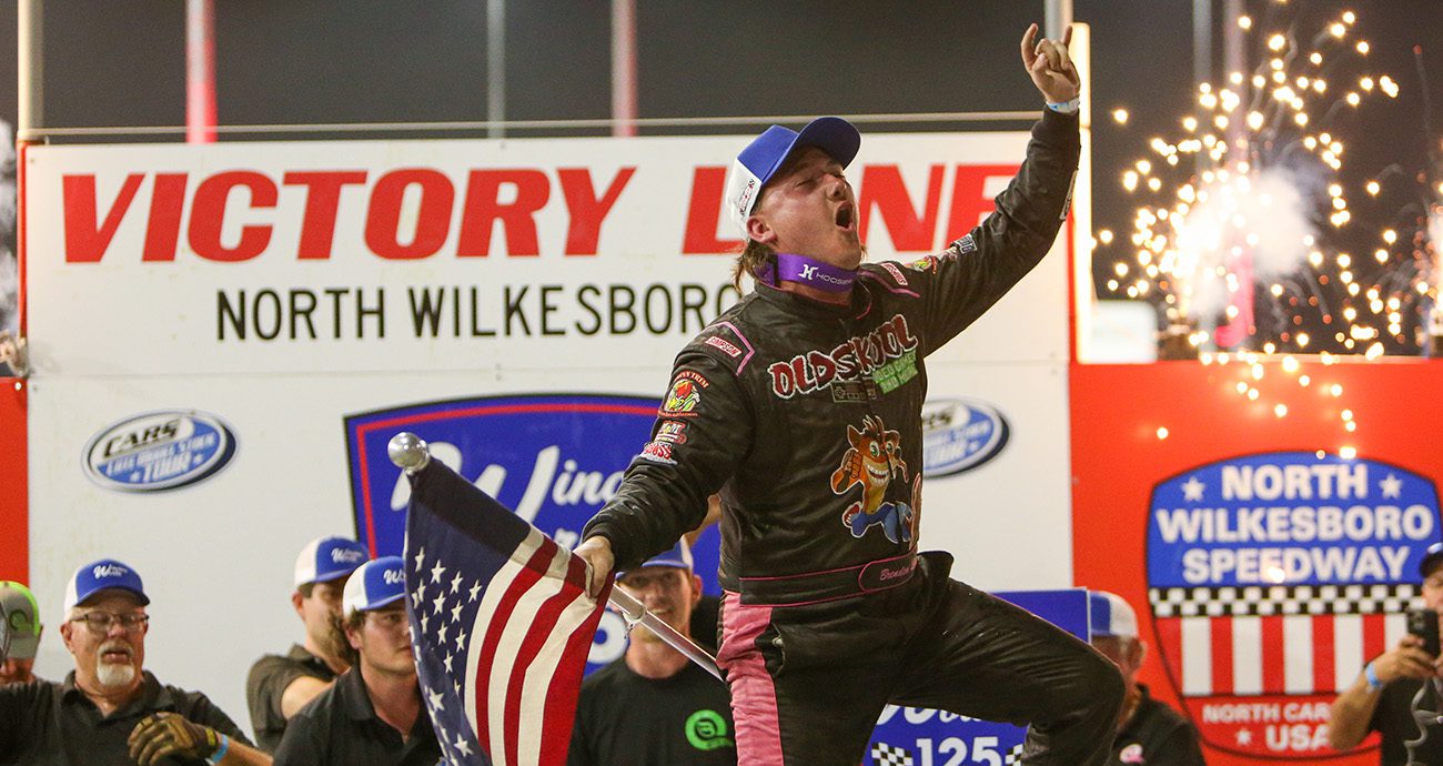 All hail Butterbean: Brenden Queen pulls away for monumental North ...