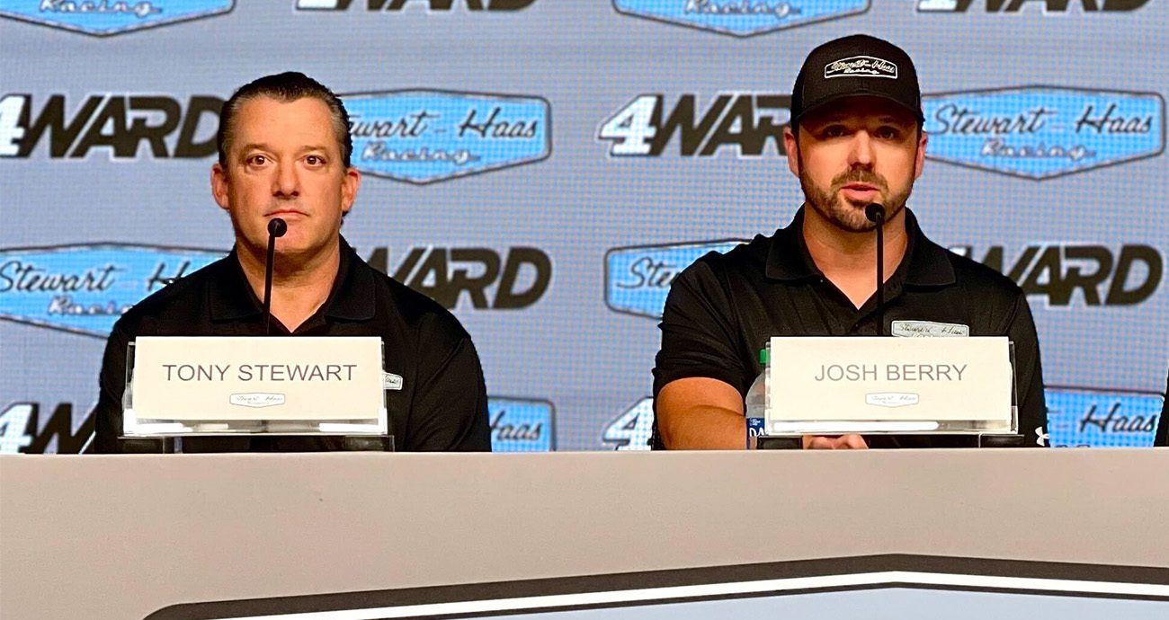 Josh Berry, Tony Stewart explain move to No. 4 | NASCAR