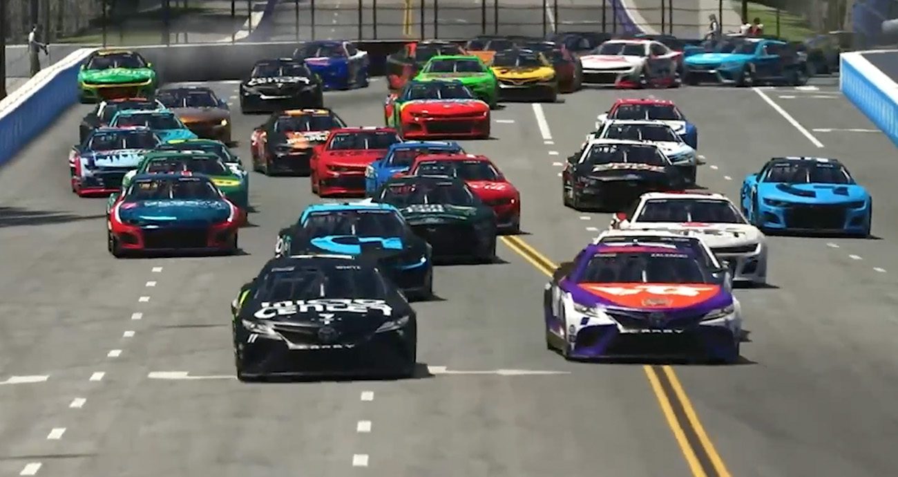 iRacing green flag waves at Chicago Street Course | NASCAR