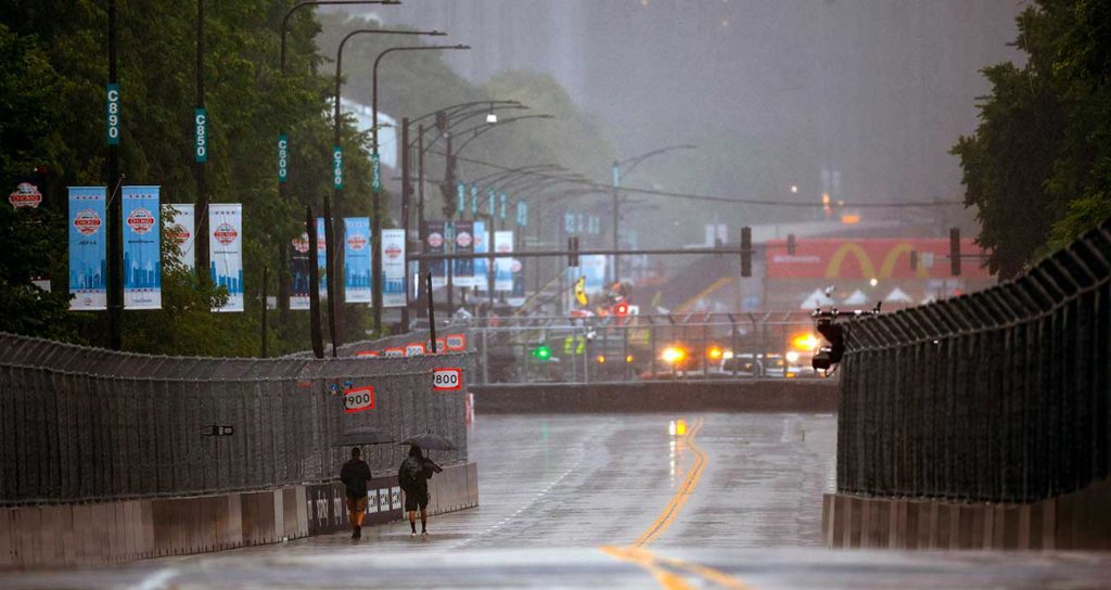Heavy rain delays resumption of Xfinity race in Chicago | NASCAR