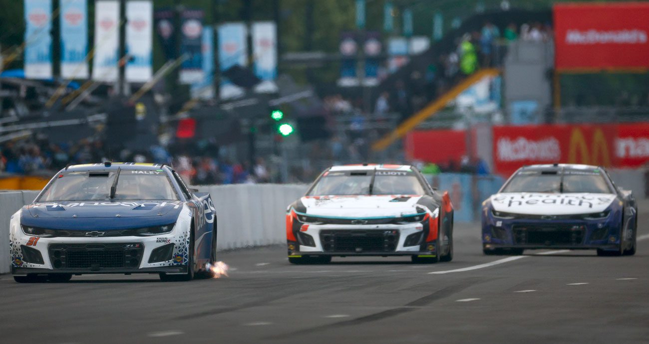 Haley, Elliott fall short of crucial win in Chicago - NASCAR