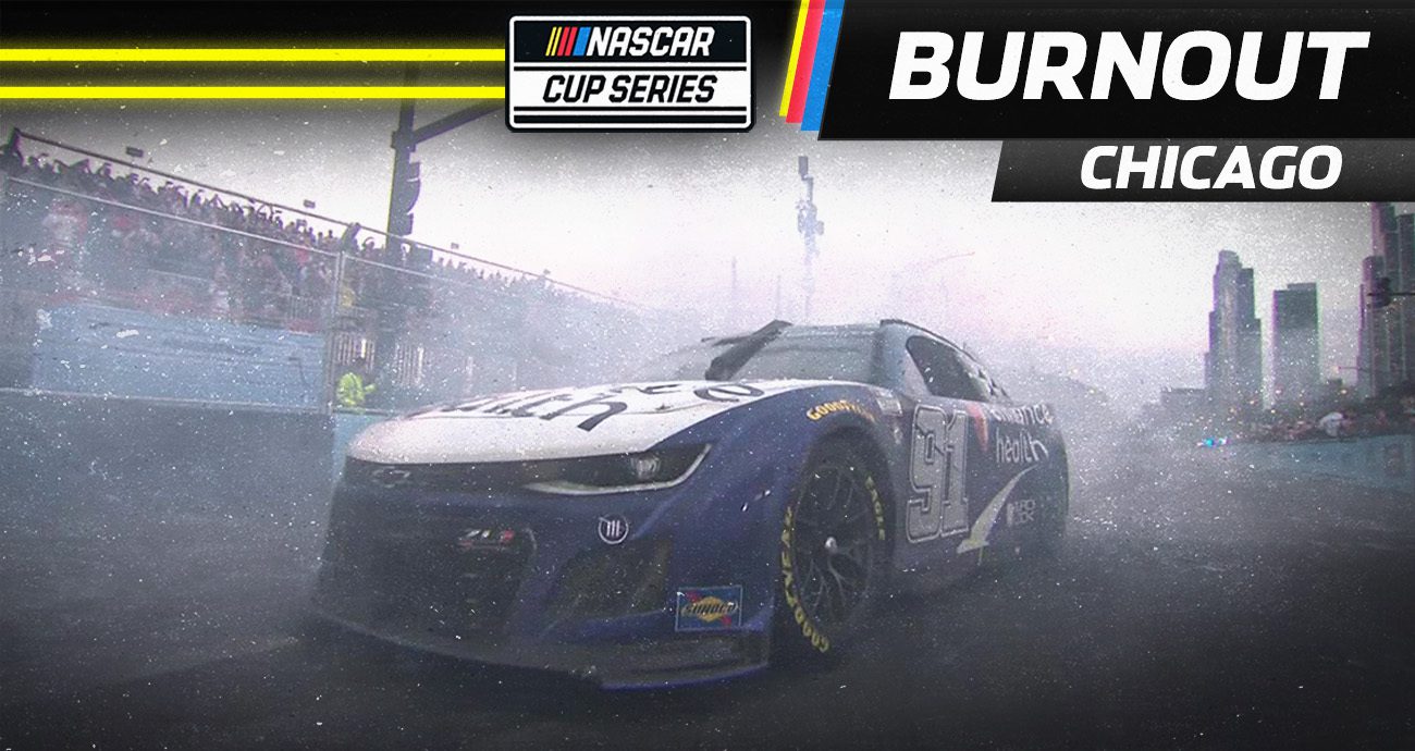 SVG delivers a massive burnout in downtown Chicago | NASCAR