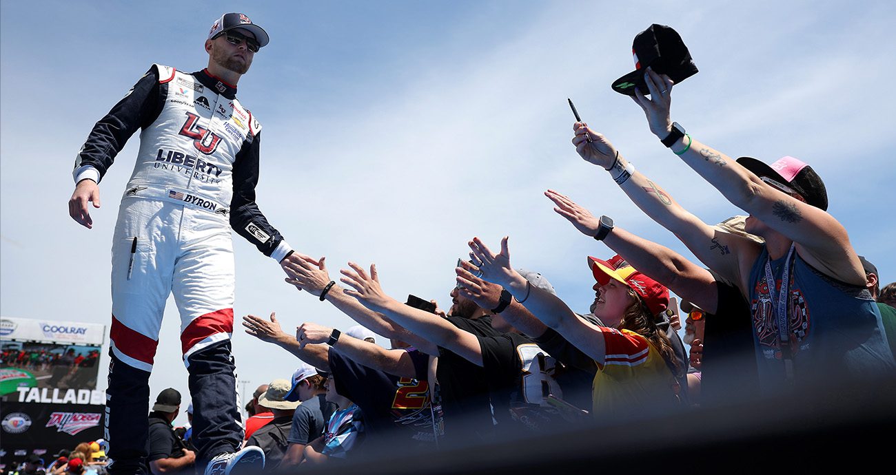 Thank you: Drivers remember fans impact at the track | NASCAR