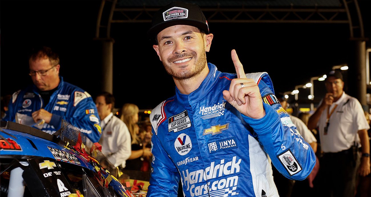 Larson eyes victory at Kansas, Bristol after Darlington | NASCAR