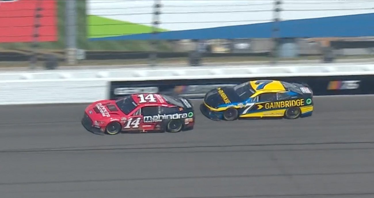 Stacking Pennies: Close call with Briscoe at Kansas | NASCAR