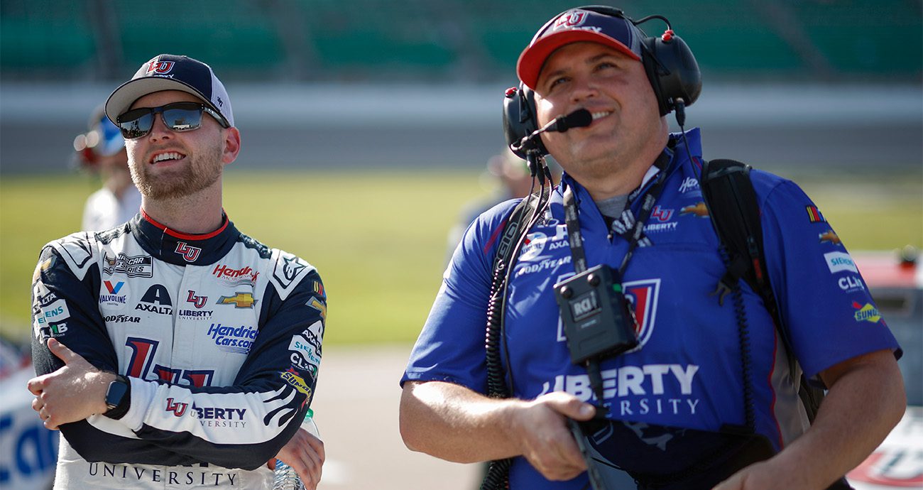 Byron on work ethic: 'Rudy was working Christmas Eve' | NASCAR