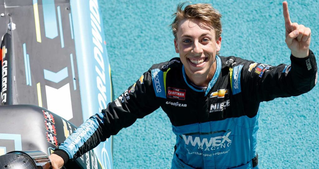 Carson Hocevar seals Homestead win, earns title shot | NASCAR