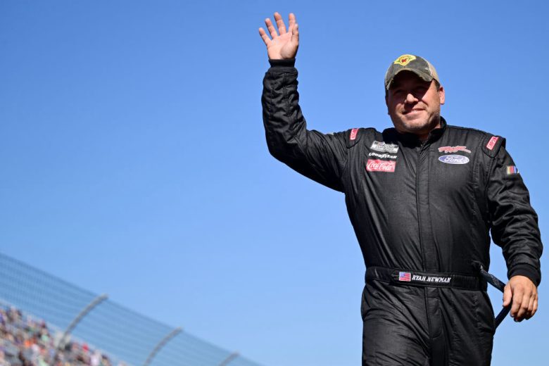 Phoenix Raceway - NASCAR Cup Series Championship Race - Official Site ...