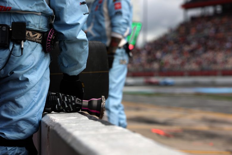 Best NASCAR Cup Series pit crew photos of 2023 | NASCAR