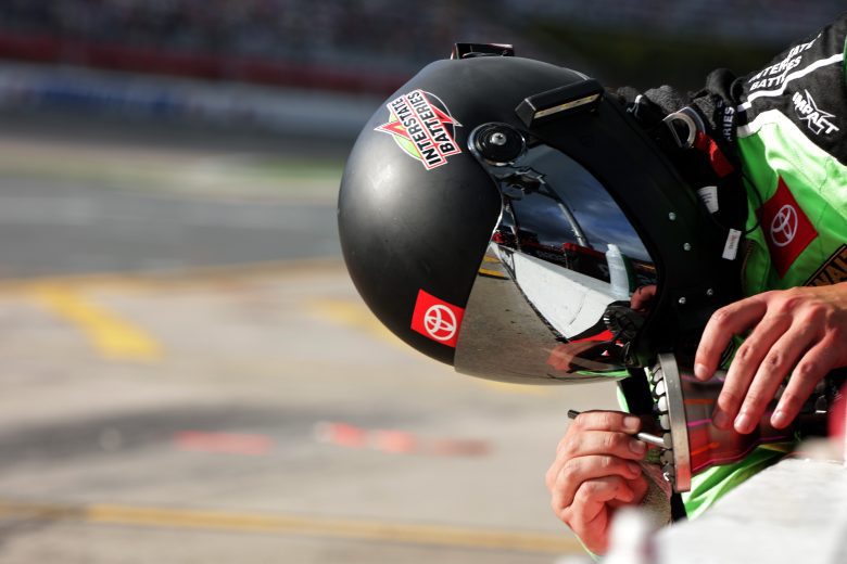 Best NASCAR Cup Series pit crew photos of 2023 | NASCAR