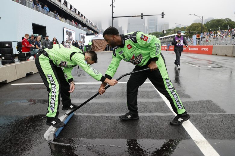 Best NASCAR Cup Series pit crew photos of 2023 | NASCAR