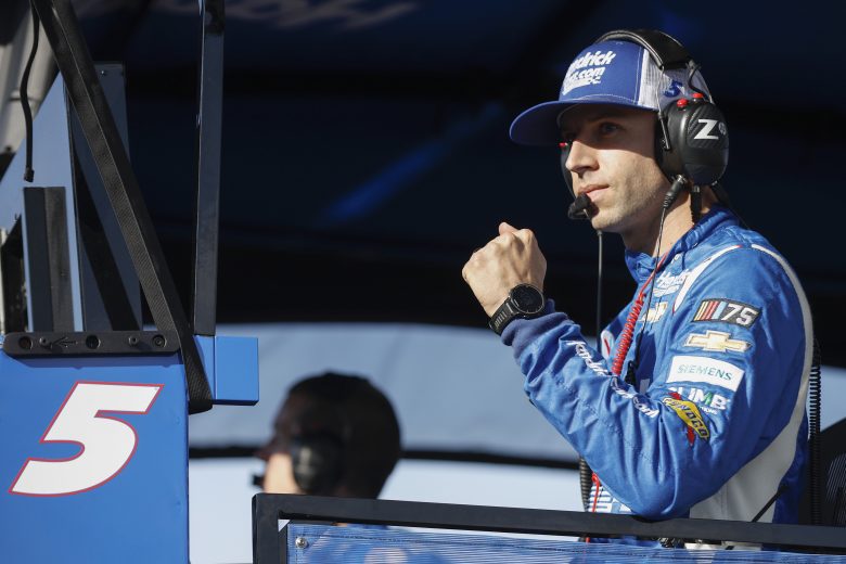 Crew chief candids: Best shots of Cup Series pit callers | NASCAR