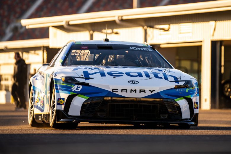 Scenes from Cup Series testing at Phoenix Raceway - NASCAR