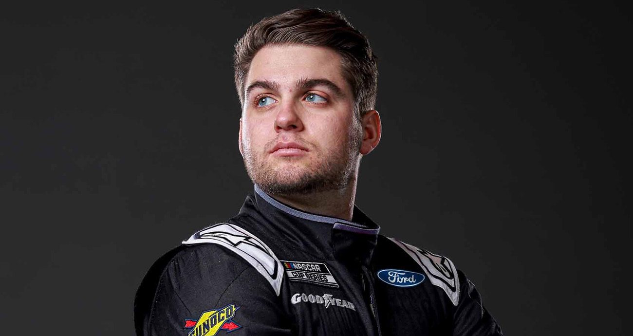 Gragson to drive full-time for Stewart-Haas Racing in '24 | NASCAR