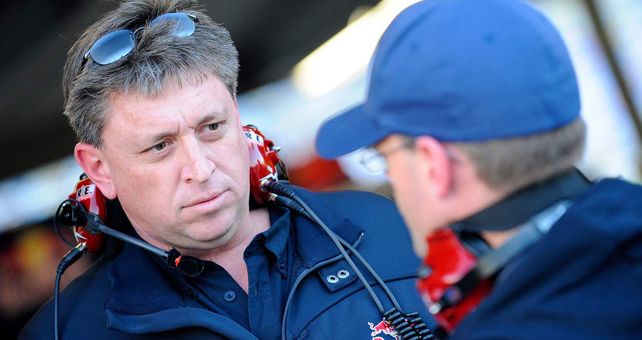 Veteran crew chief Ryan Pemberton dies at 54 | NASCAR