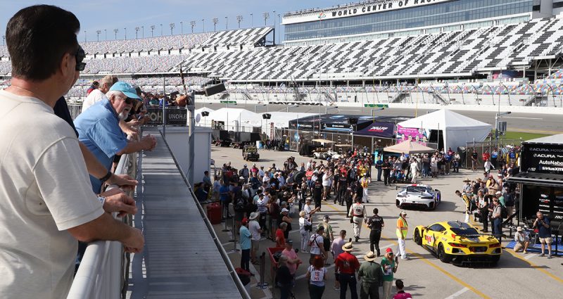 0120 - DIS Fireworks - Official Site Of NASCAR