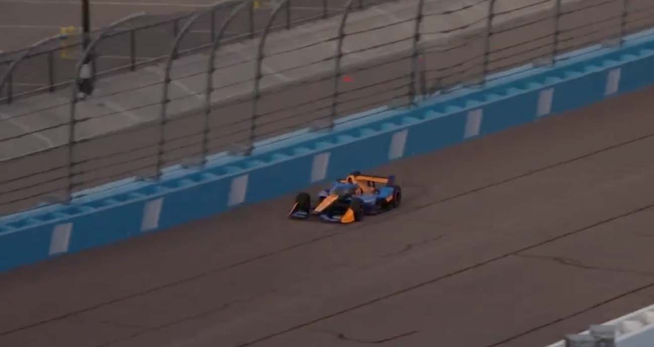 Sound on: Kyle Larson tests at Phoenix Raceway | NASCAR