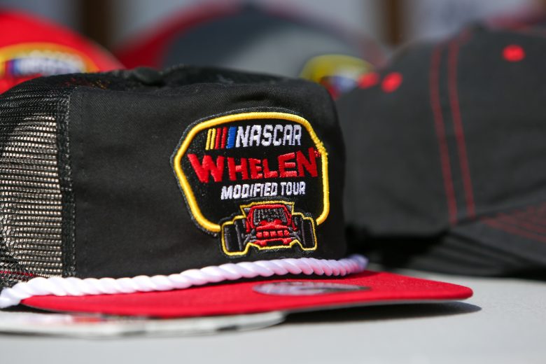 Behind the scenes from the NASCAR Whelen Modified Tour opener at New ...