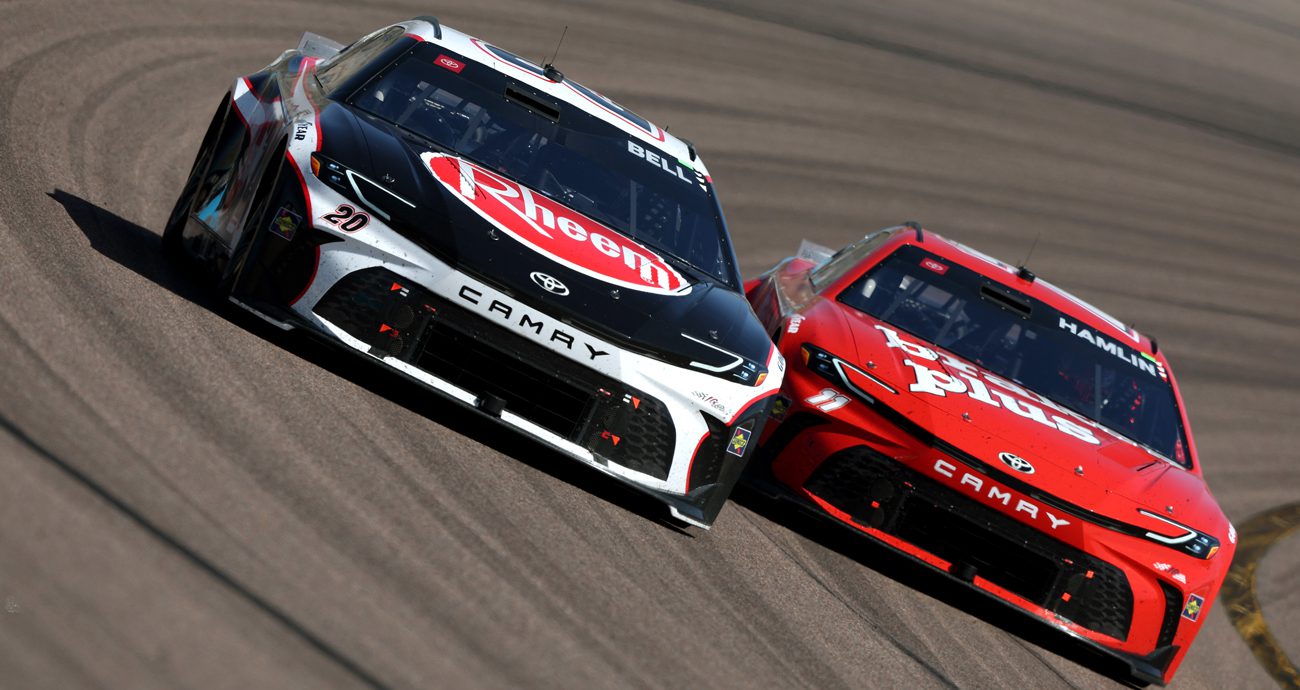 Analysis: Bell's domination highlights banner day for Toyota | NASCAR